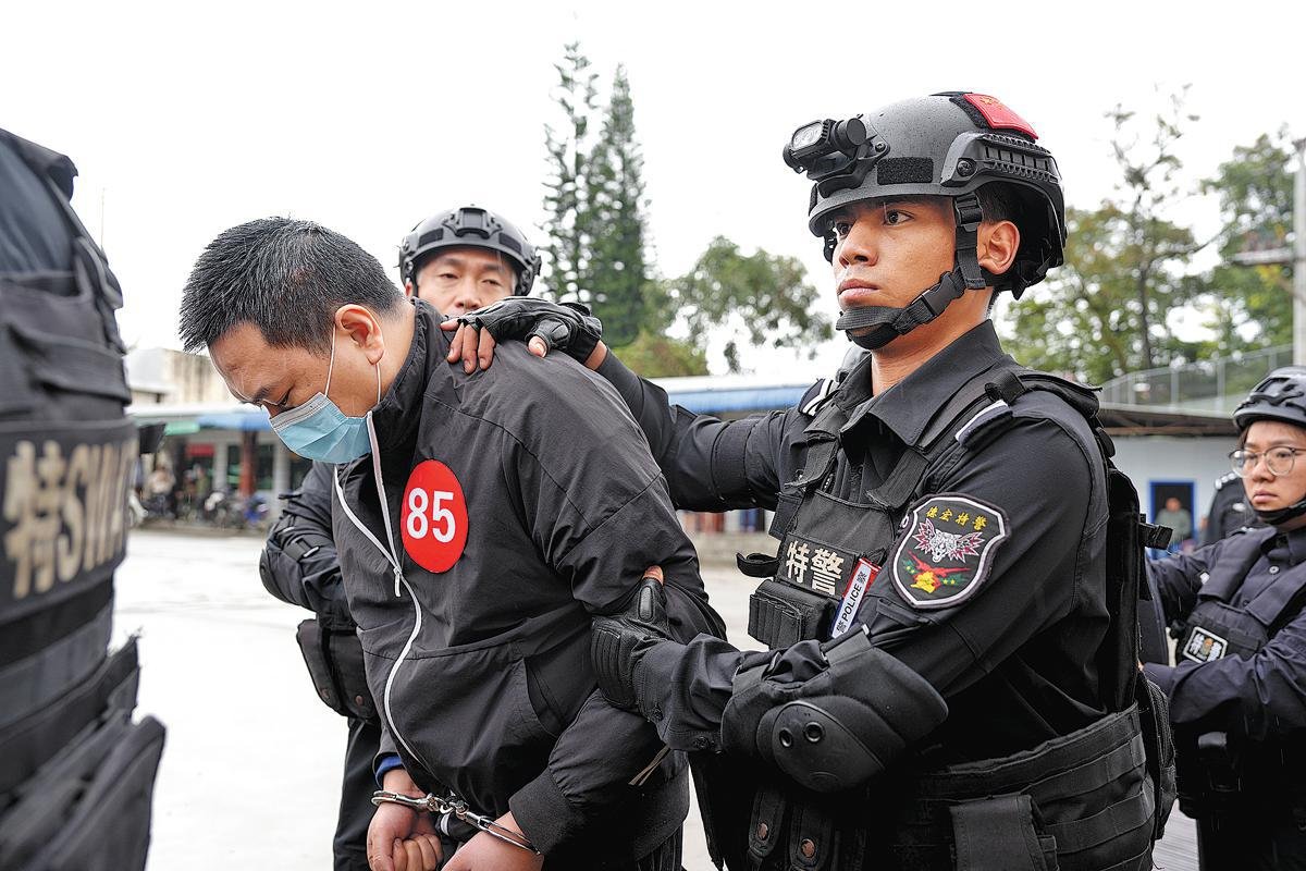 Telecom Fraud Crackdown Boosts Security in Myawaddy - theasiareview.com