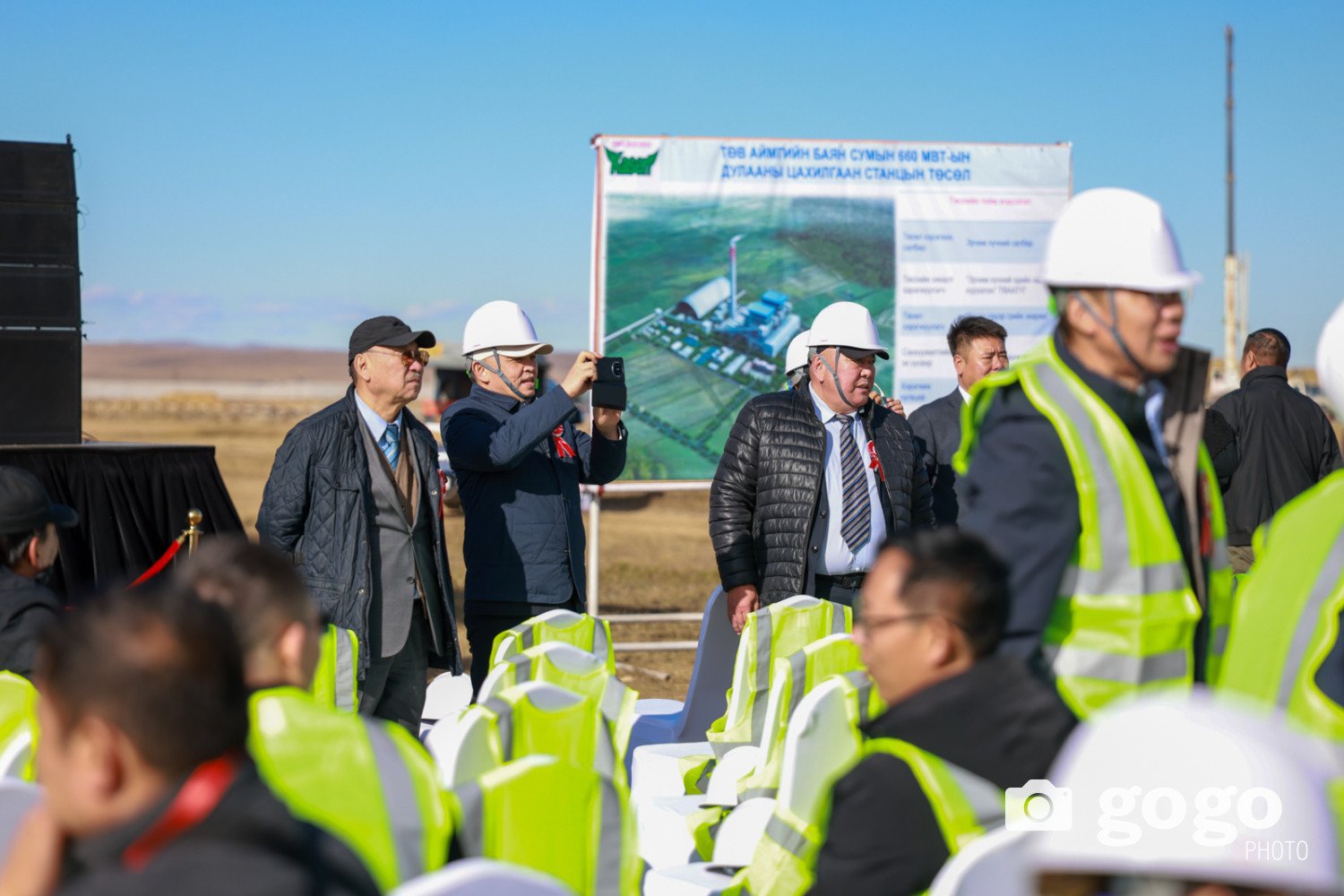 Prime Minister Demands Winter Readiness at Shivee Ovoo Mine ...