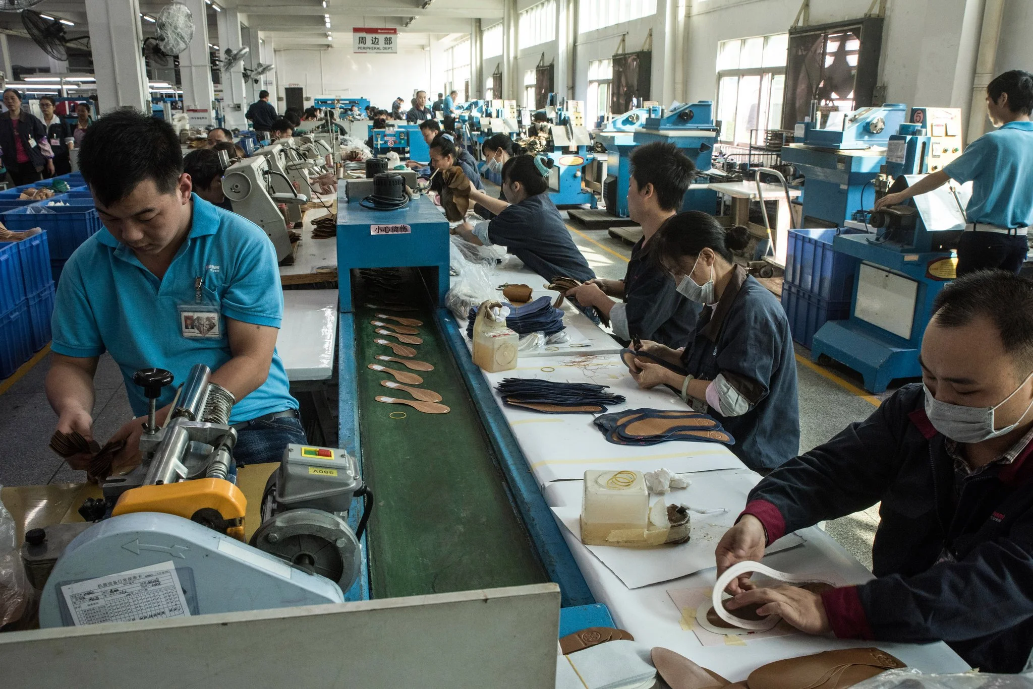 Shoe-making industry in North Korea boosts quality and production