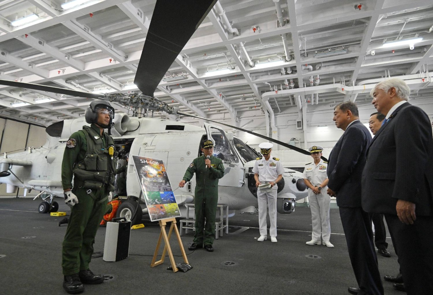 De Facto Carrier Shift Boosts Naval Power - theasiareview.com