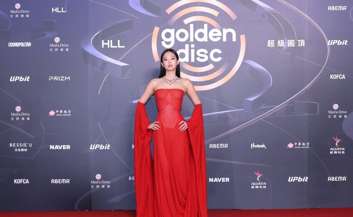 Jennie Dominates Landmark Golden Disc Awards Ceremony - theasiareview.com